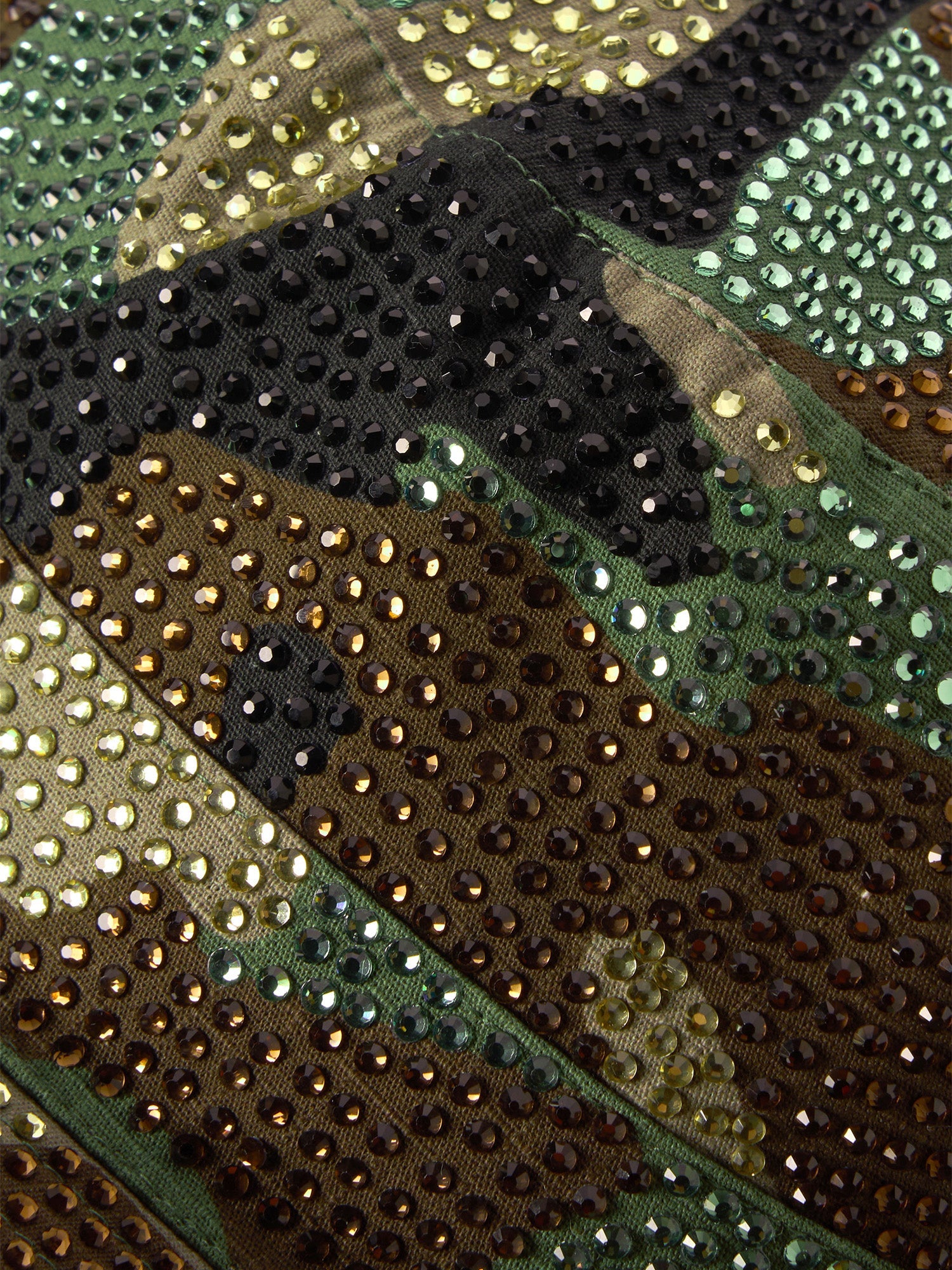 RHINESTONE COLLECTION – DONCARE